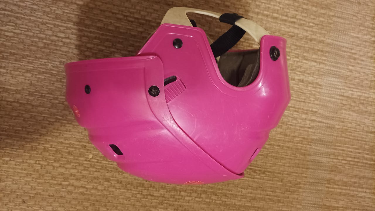 Jääkiekkokypärä pinkki koko 50-55 | Tori