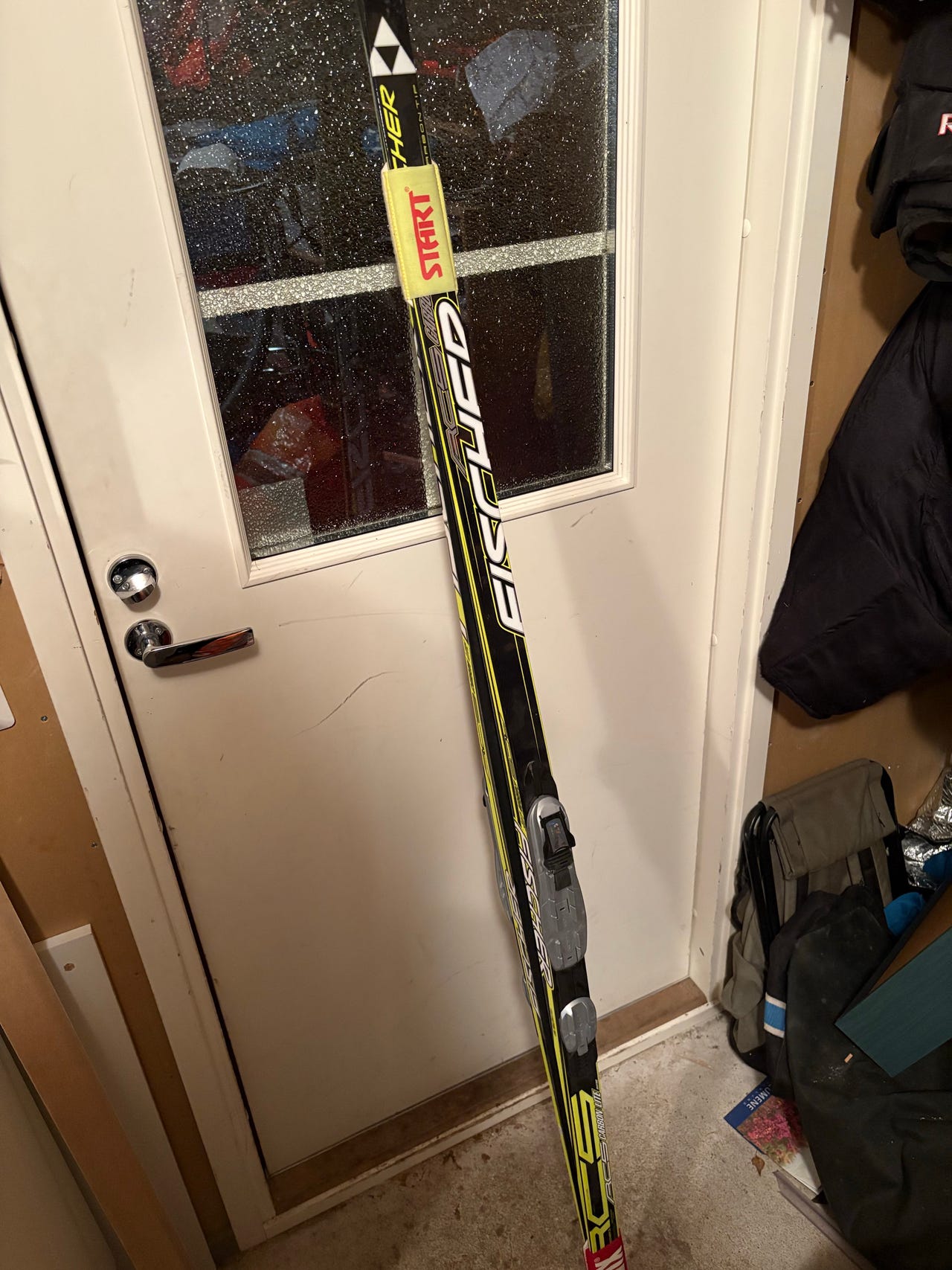 Fischer Carbonlite Skate Hole – junior luistelusukset | Tori