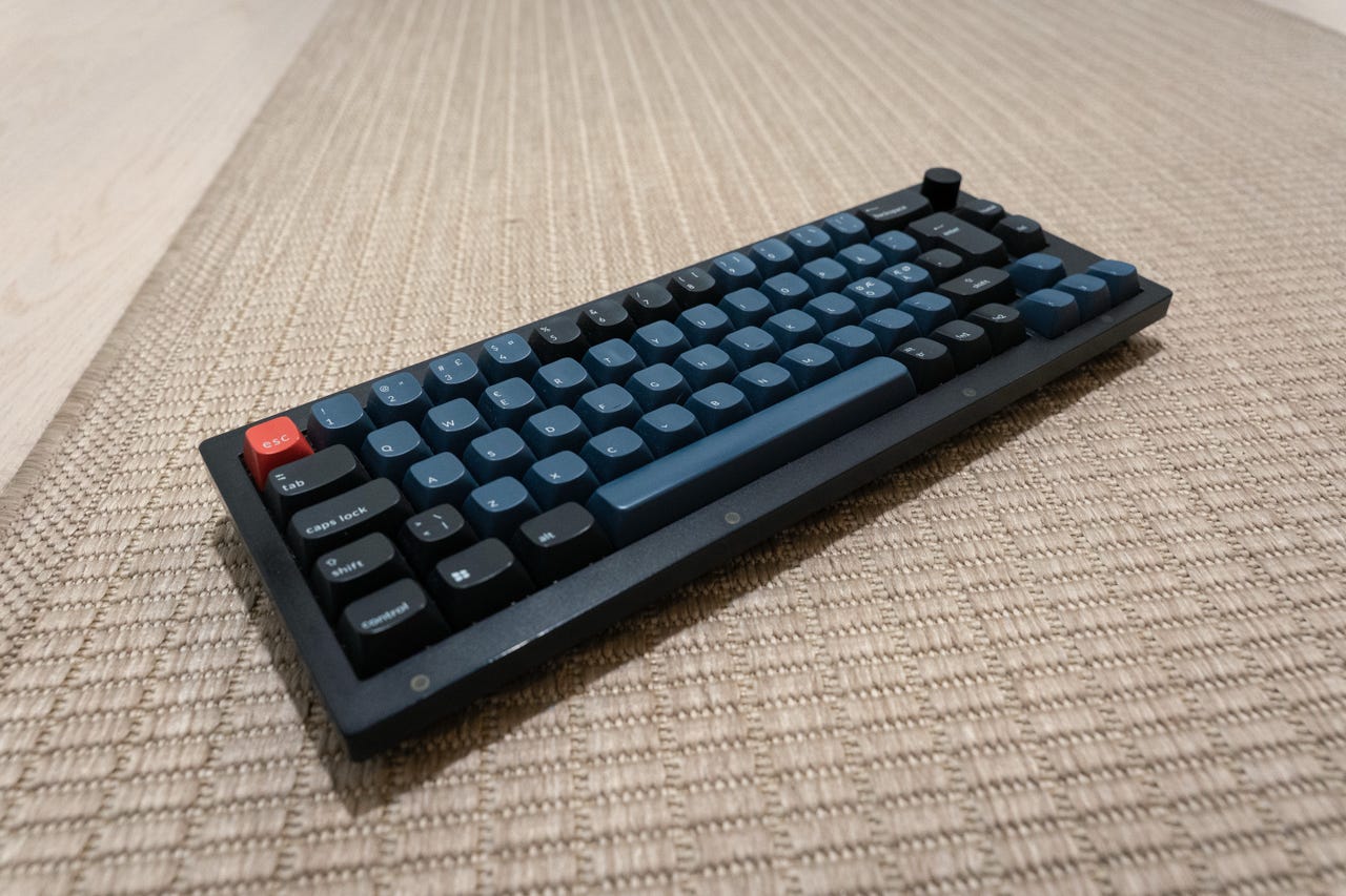 Keychron V2 QMK Knob Mekaaninen näppäimistö Nordic Layout | Tori