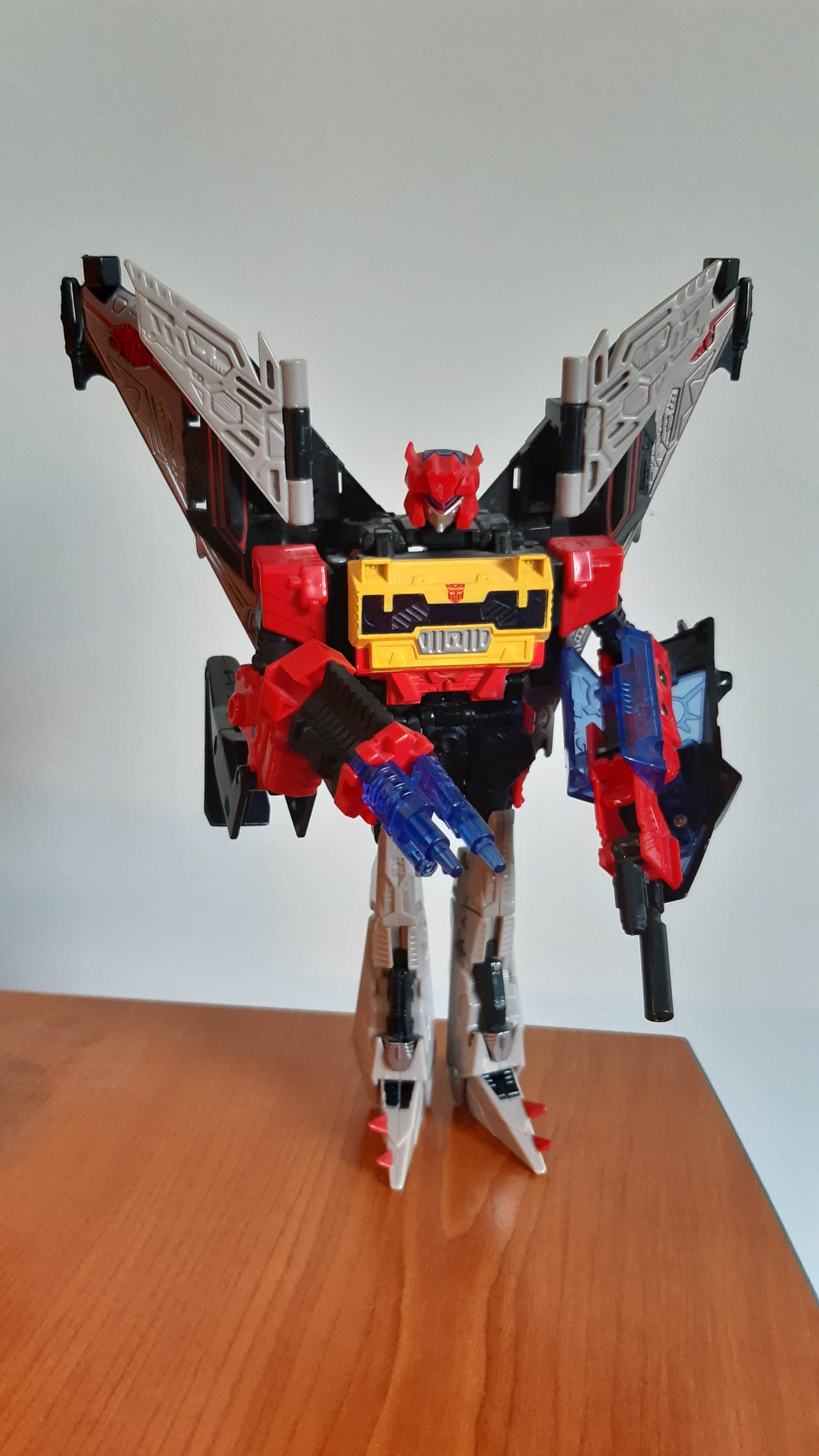 Transformers Classics Blaster | Tori