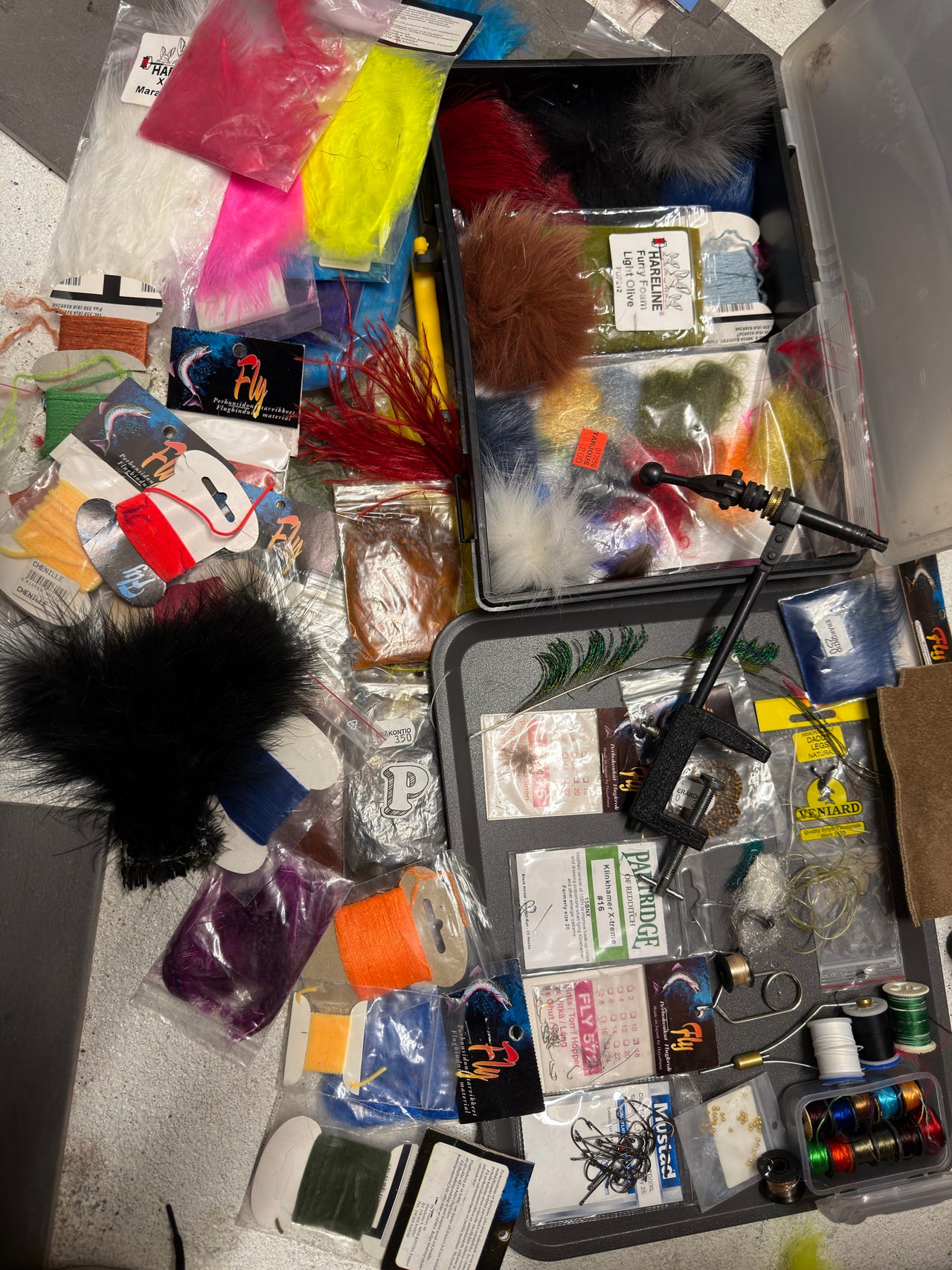 Perhosidonta setti | Tori