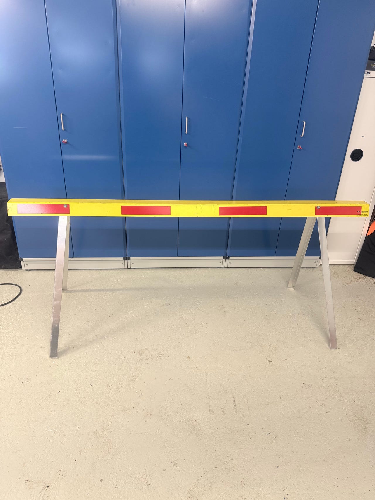 Opasteet, puomi | Tori