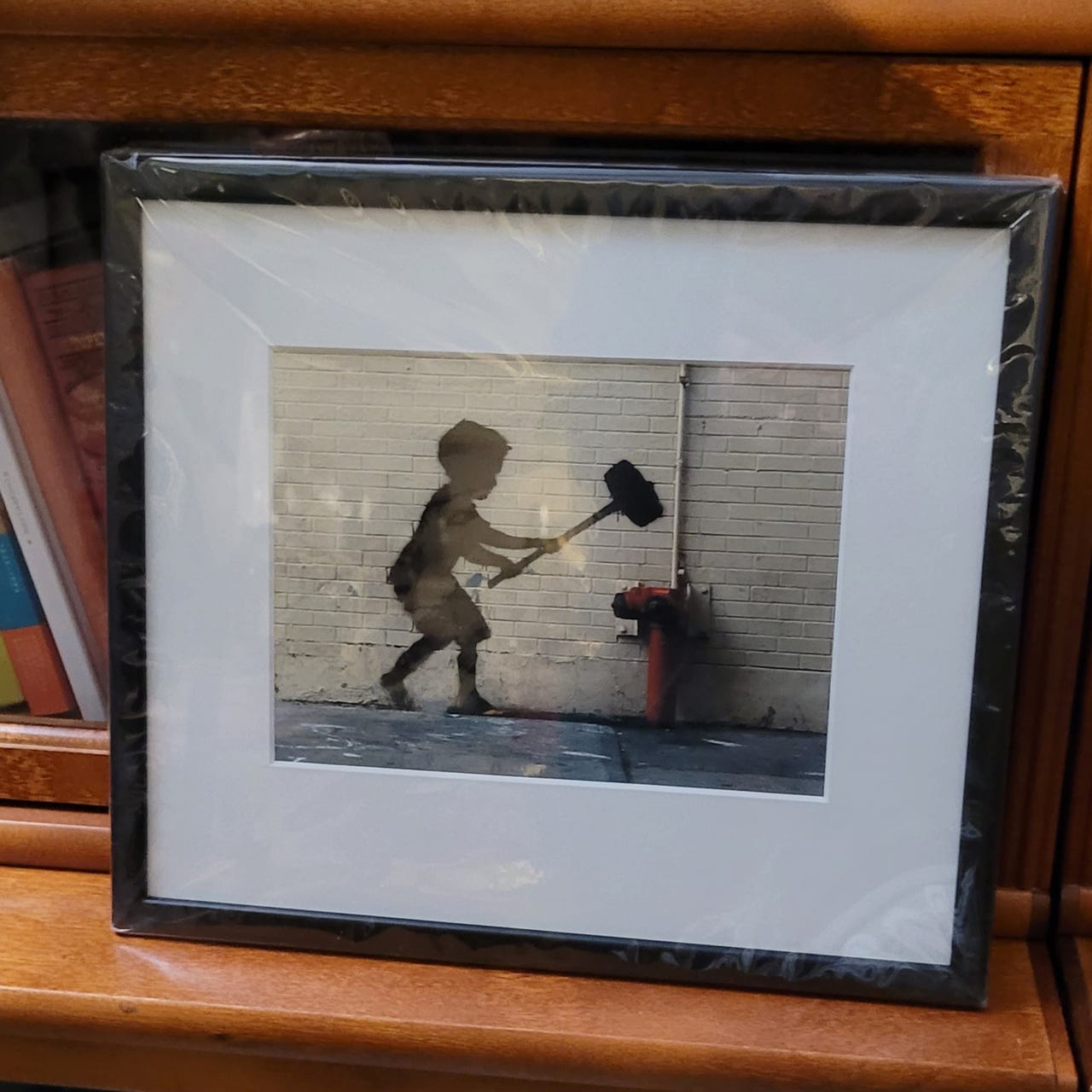 Banksy - Boy with a hammer | Tori