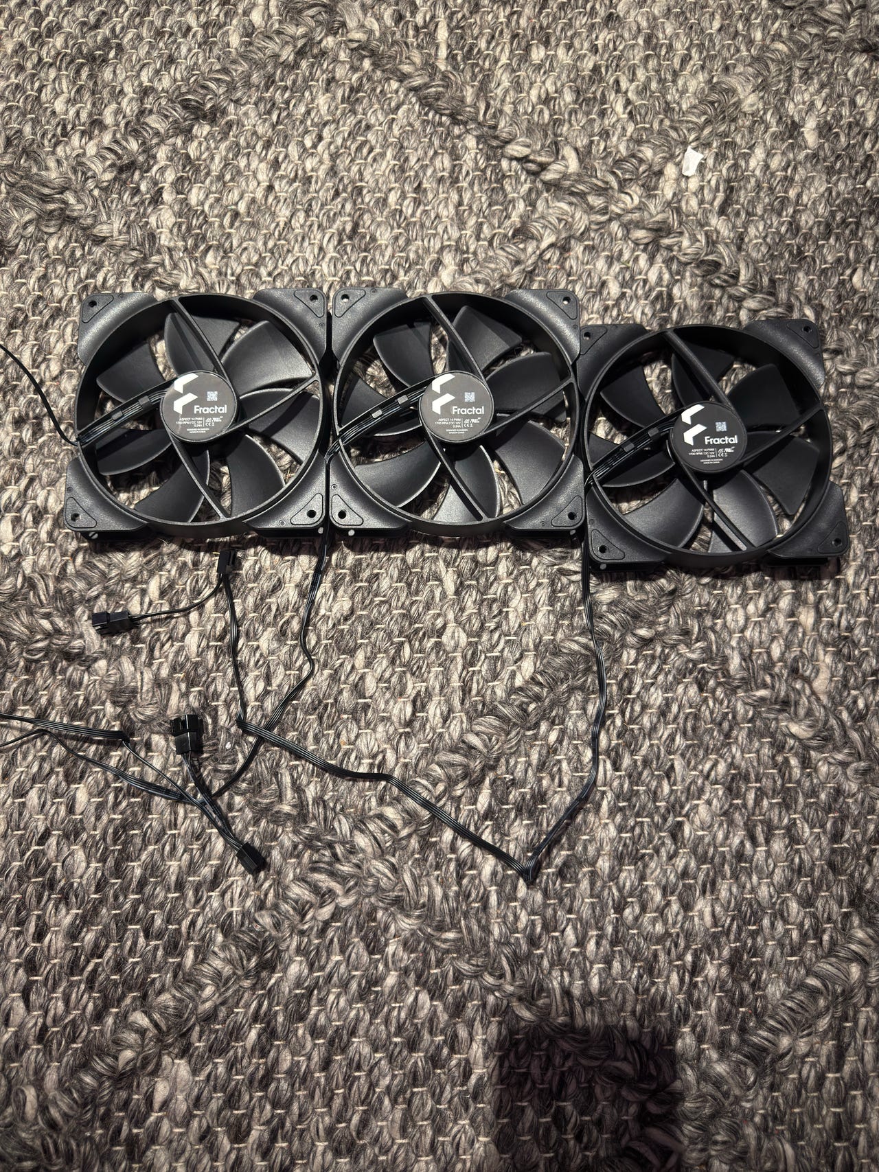 UUDET Fractal design aspect 14 PWM 140mm tuulettimet | Tori