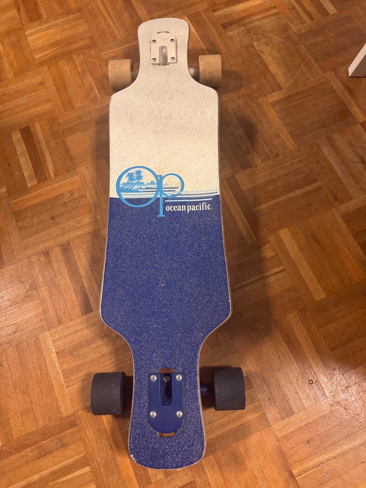 Ocean Pacific Longboard sinivalkoinen | Tori