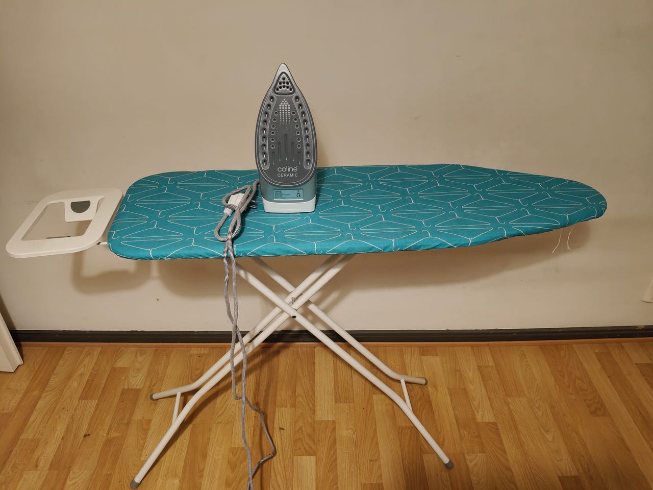 Coline silitysrauta ja silityslauta | Tori