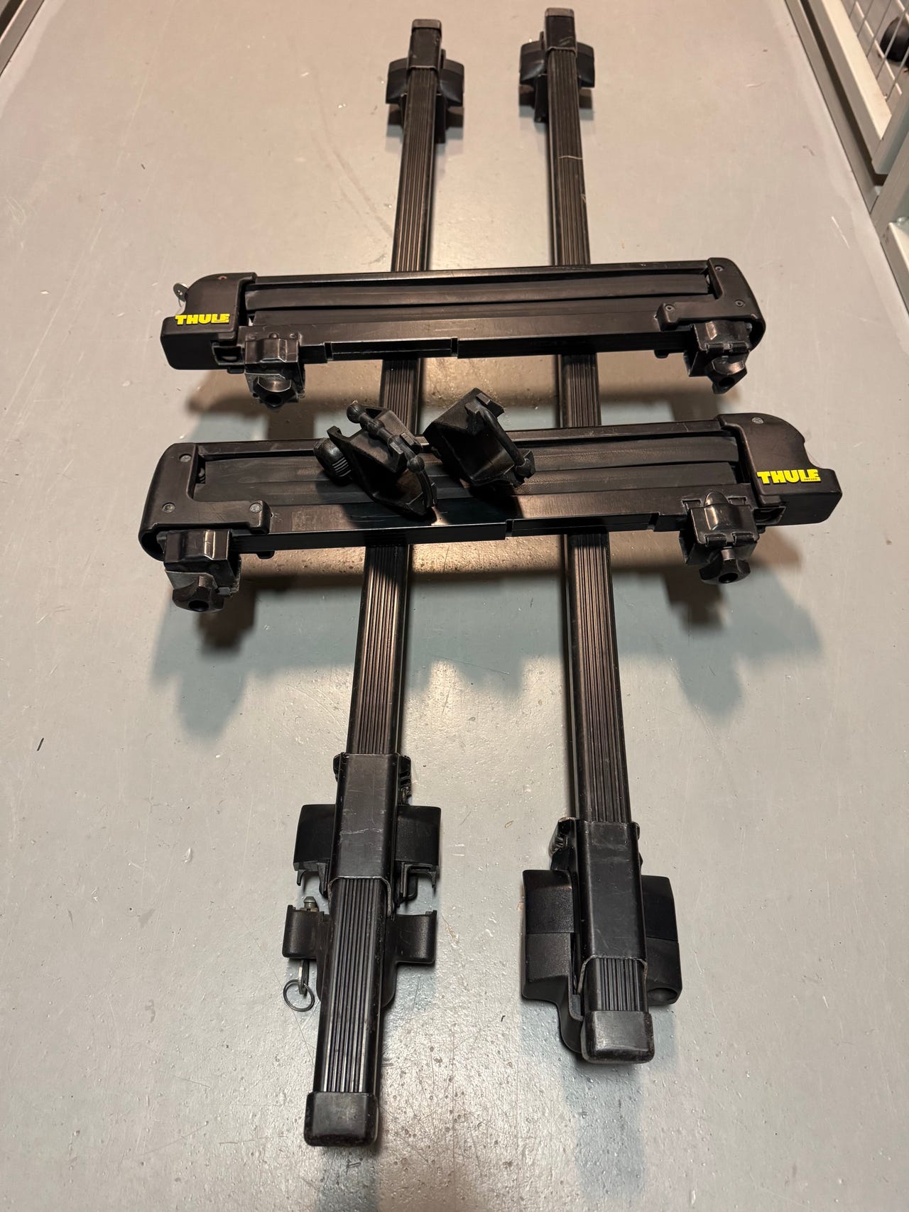 Thule 1054 kattotelineet | Tori