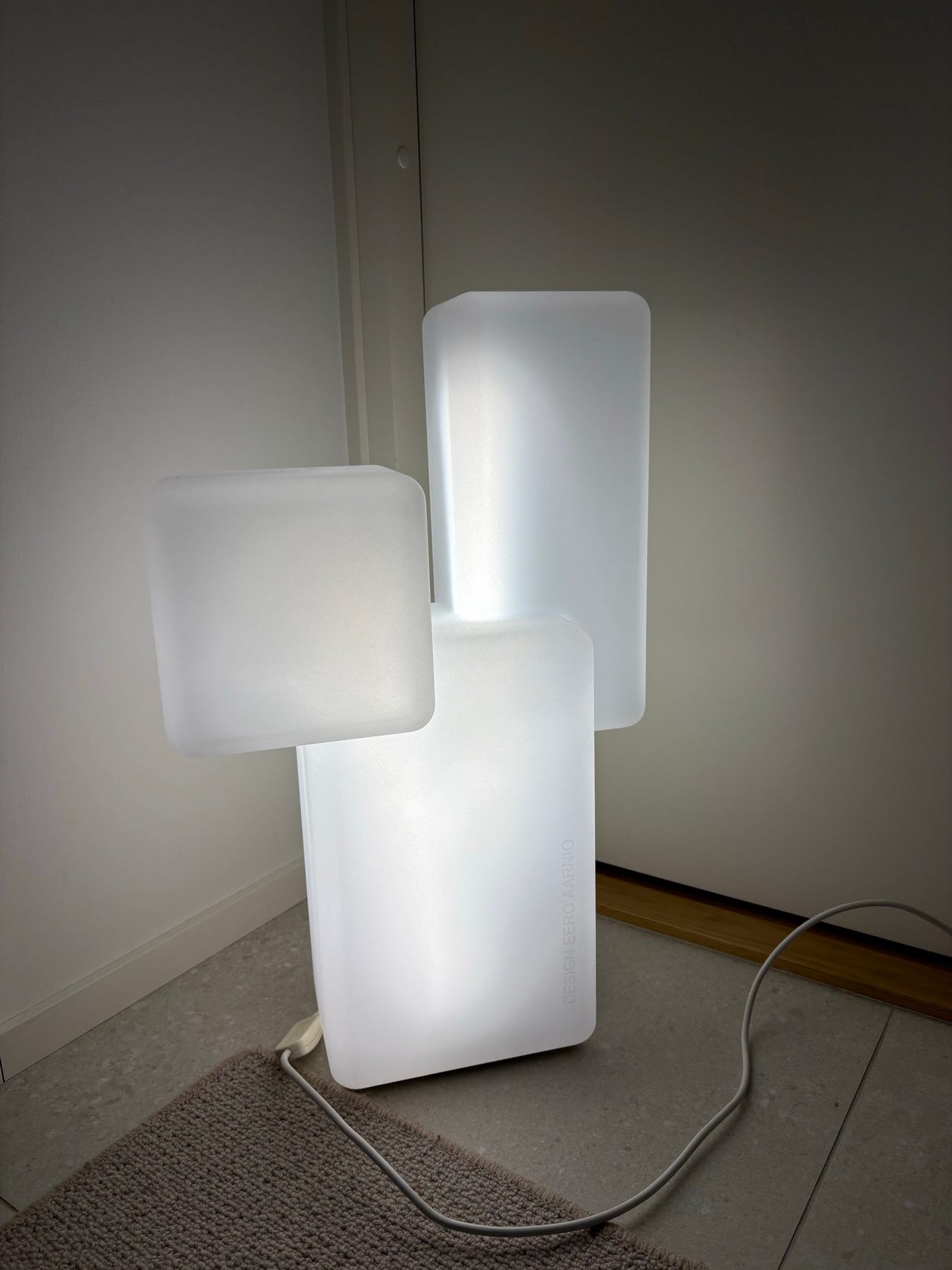 Myydään Innolux Kubo kirkasvalaisin | Tori