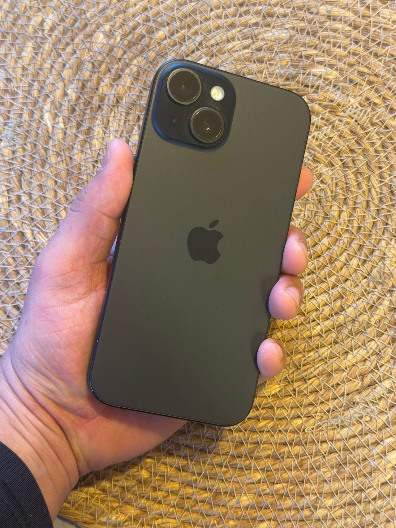 iPhone 15 128GB 90% Battery Health | Tori