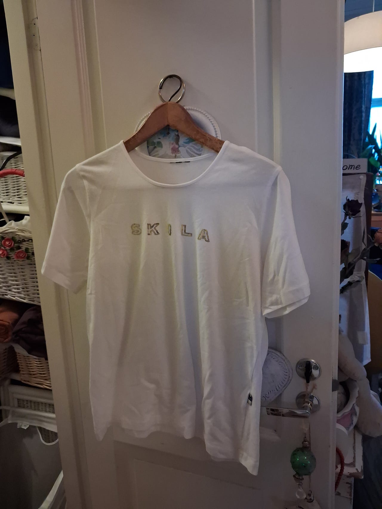 Skila T-paita | Tori