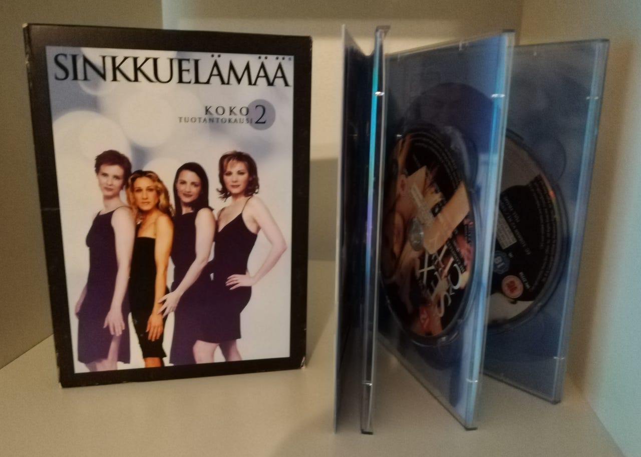 Sinkkuelämää 2. tuotantokausi | Tori