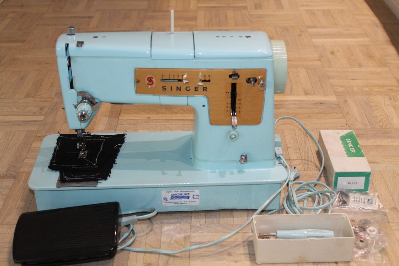 70-luku Singer 348 vintage vanha ompelukone + tarvikkeita metallirunko ...