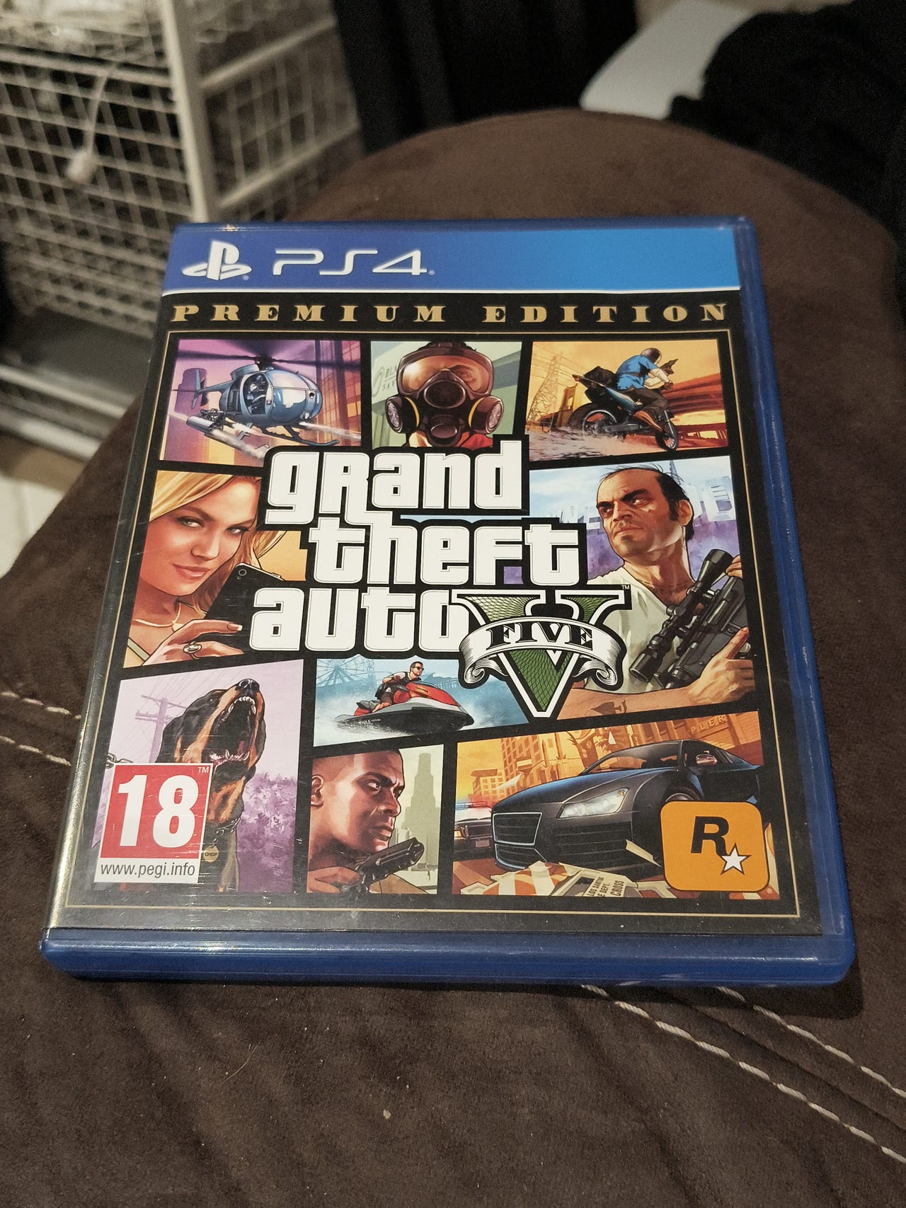 grand Theft Auto V Playstation 4 Premium Edition peli | Tori