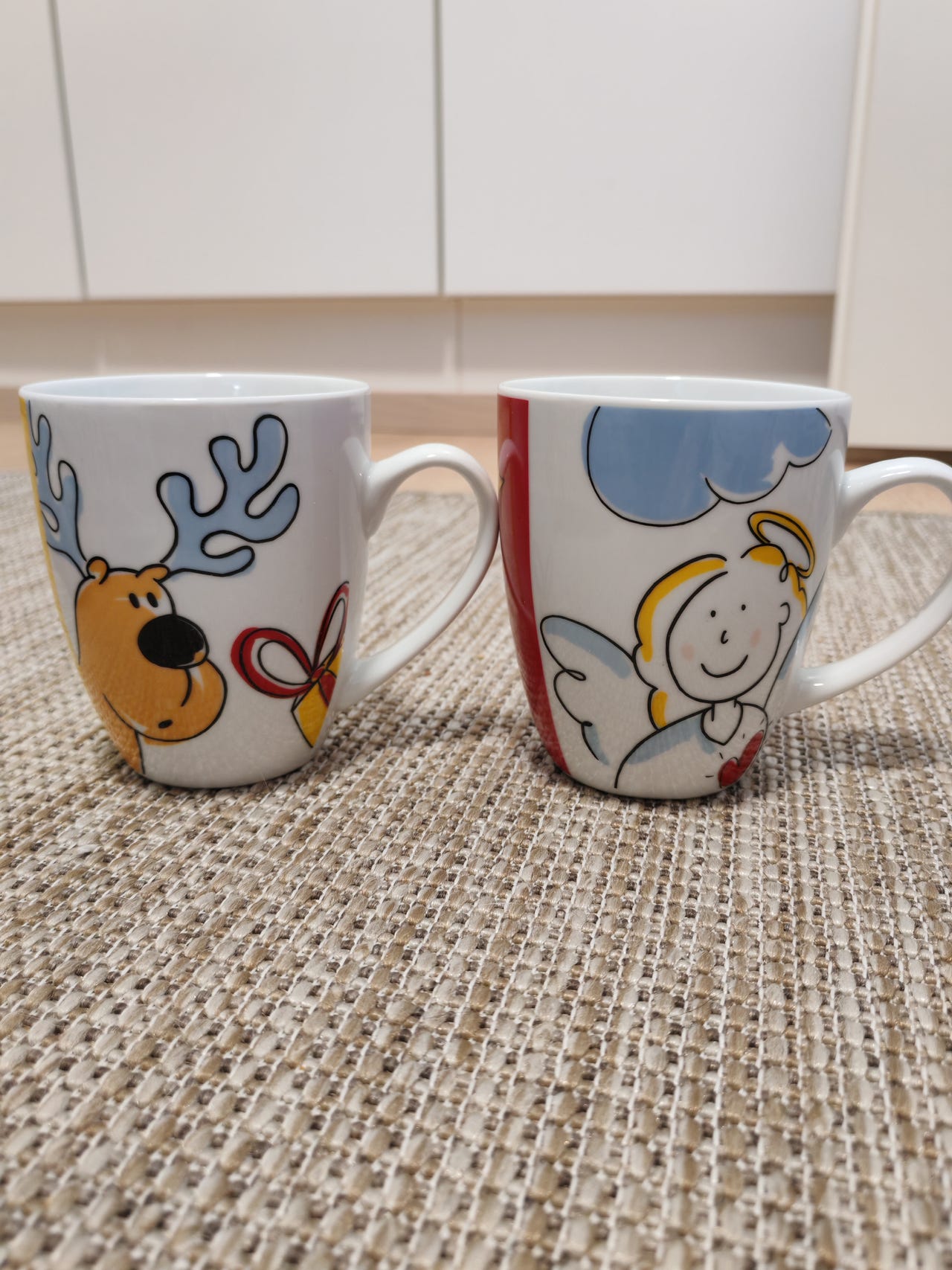 2 sievää kuppia | Tori