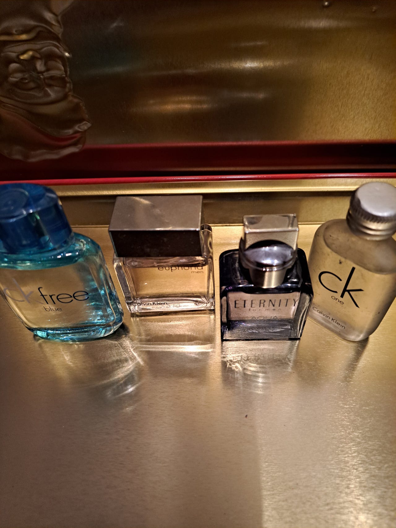 Miesten Calvin Kleinin miniatyyrihajuvesisetti | Tori