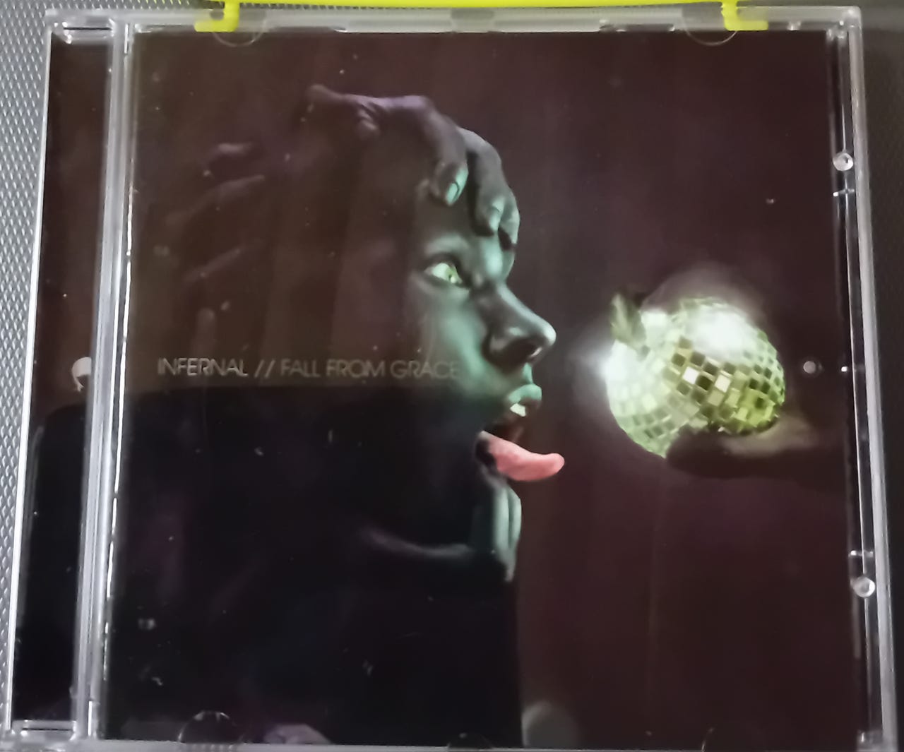 CD-levy, Infernal //fall from grace | Tori
