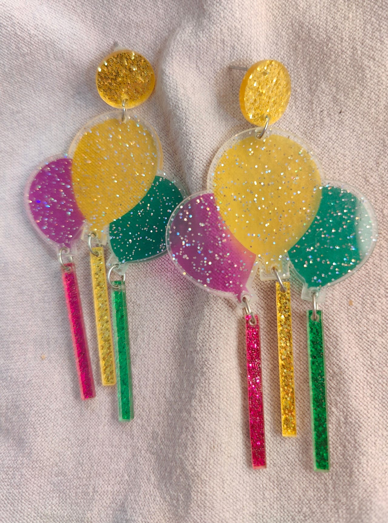 Korvakorut muovi glitter moniväriset dopamiini ilmapallo | Tori