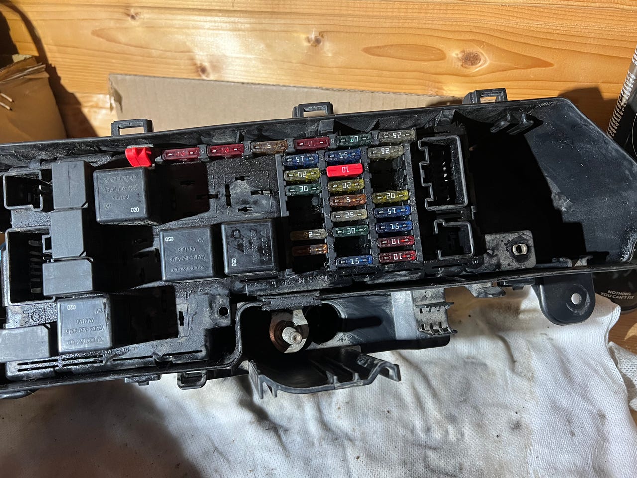Volvo V70 mk2 sulake/releboksi | Tori
