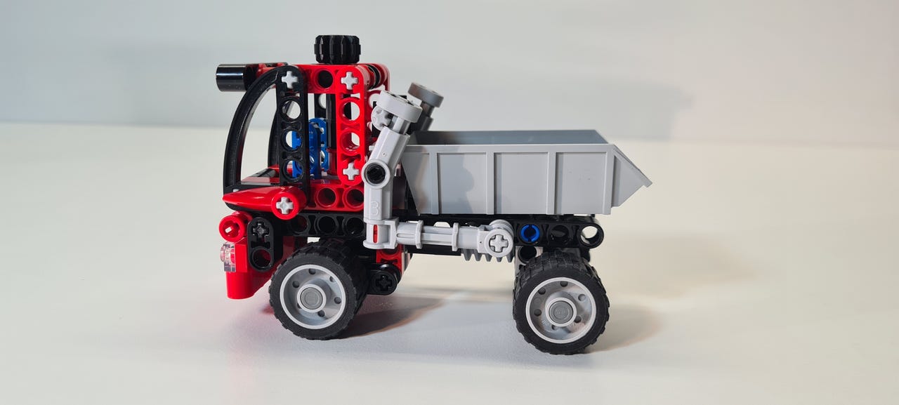 Lego rekka-auto 8065 | Tori