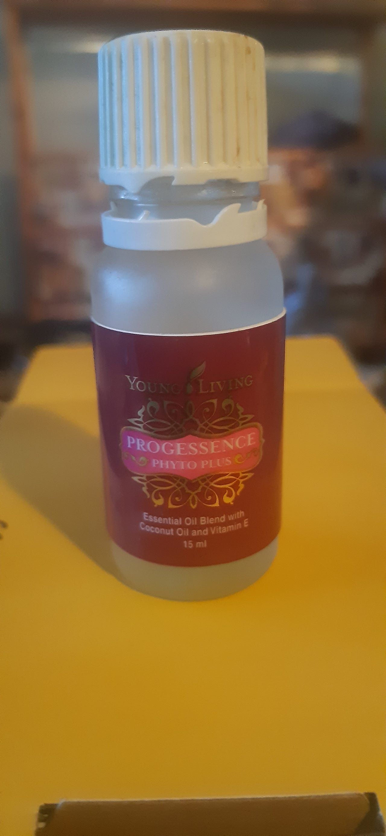 Progessence phyto plus, Young living essential oils | Tori