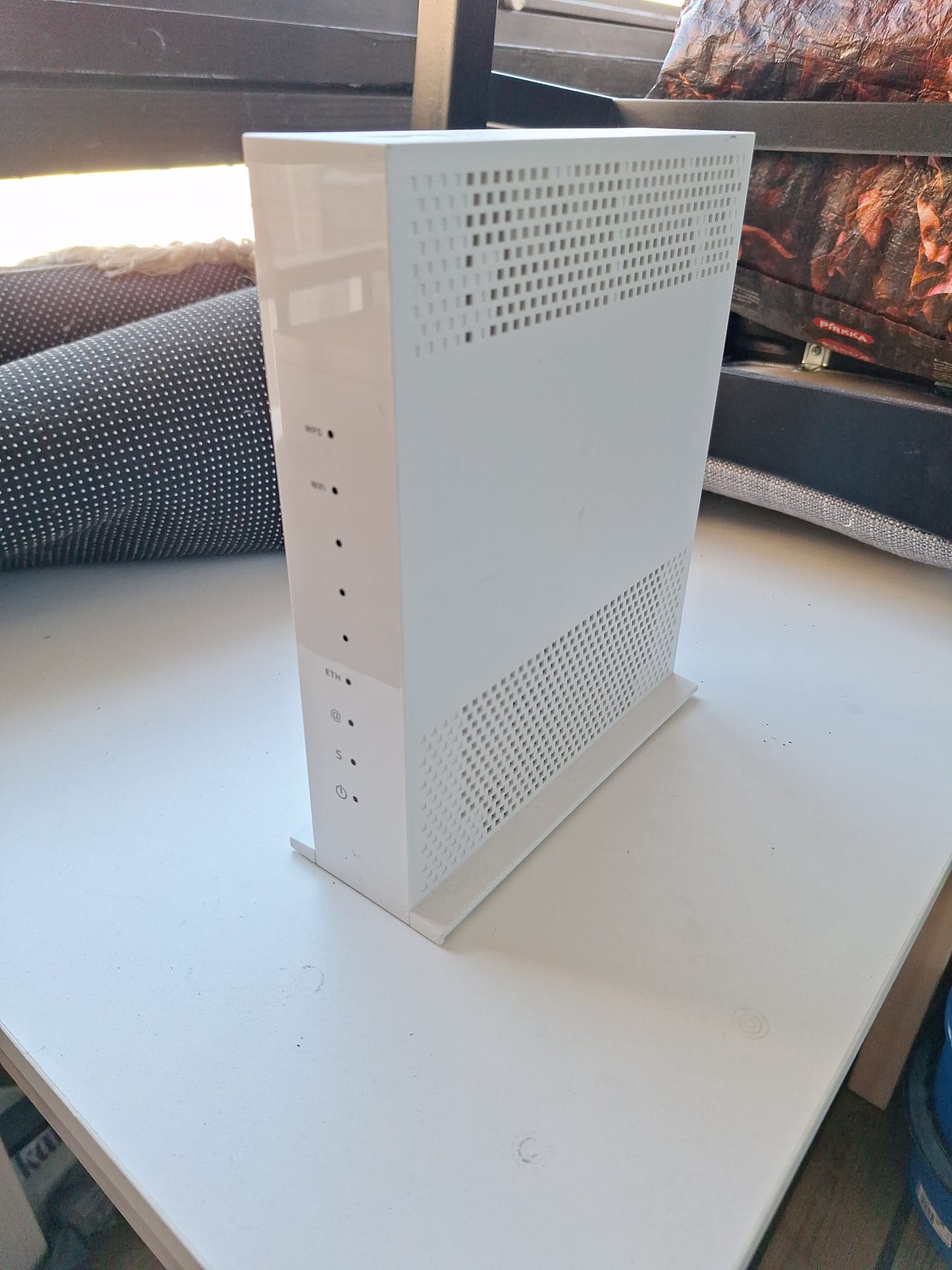 Sagemcom Fast 3686 v2 DNA reititin valkoinen | Tori