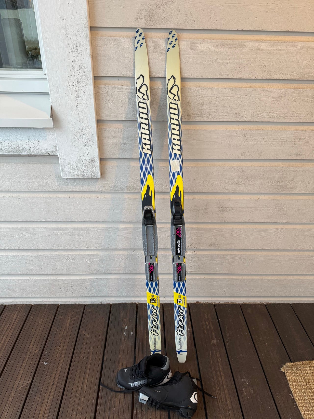 Karhu XC 120 lasten perinteisen sukset, Rottefella-siteet ja monot | Tori