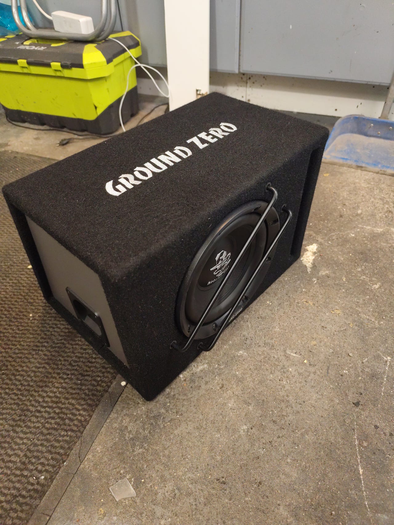 Ground Zero subwoofer | Tori