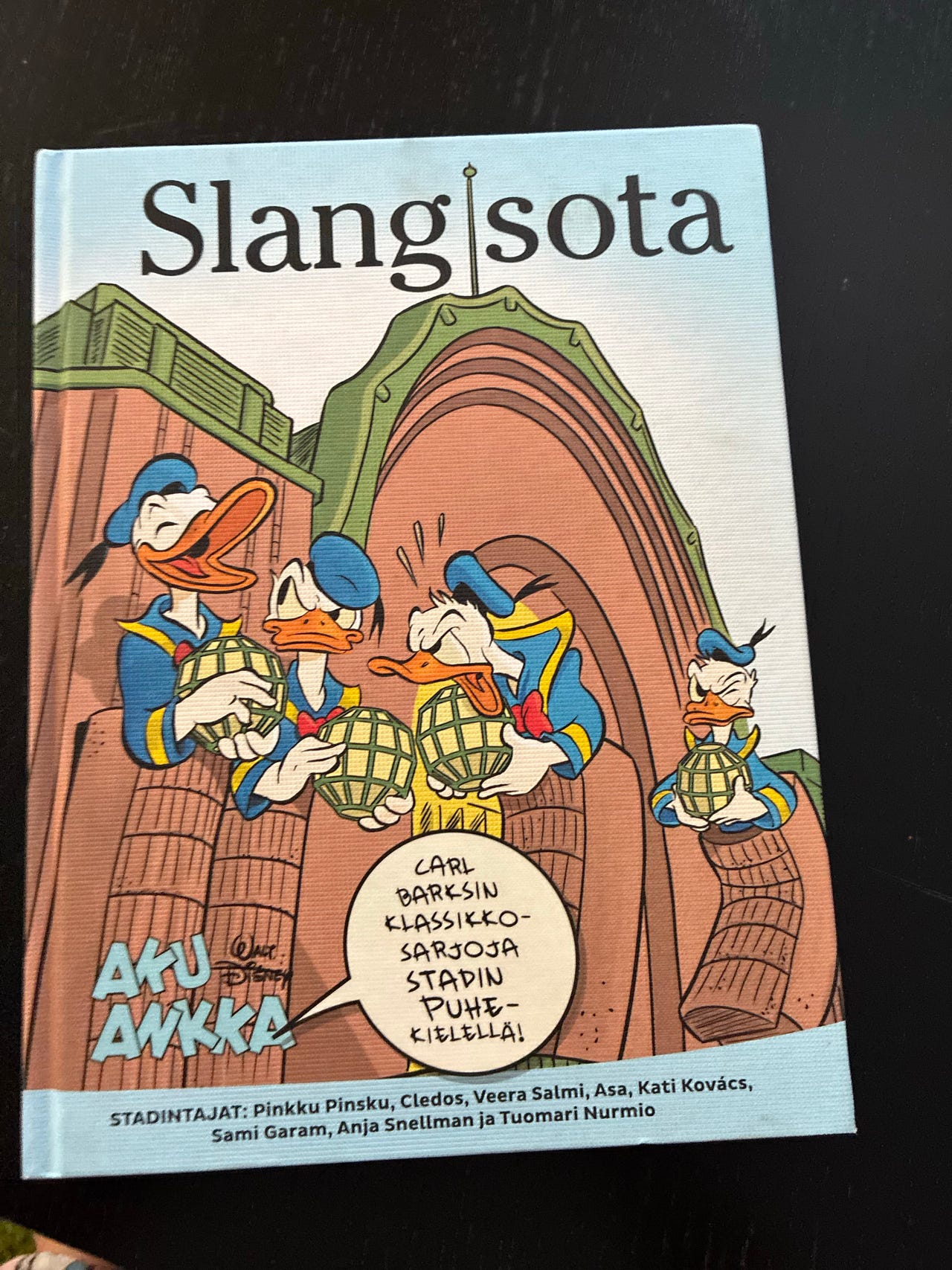 Aku Ankka Slangisota sarjakuvakirja | Tori