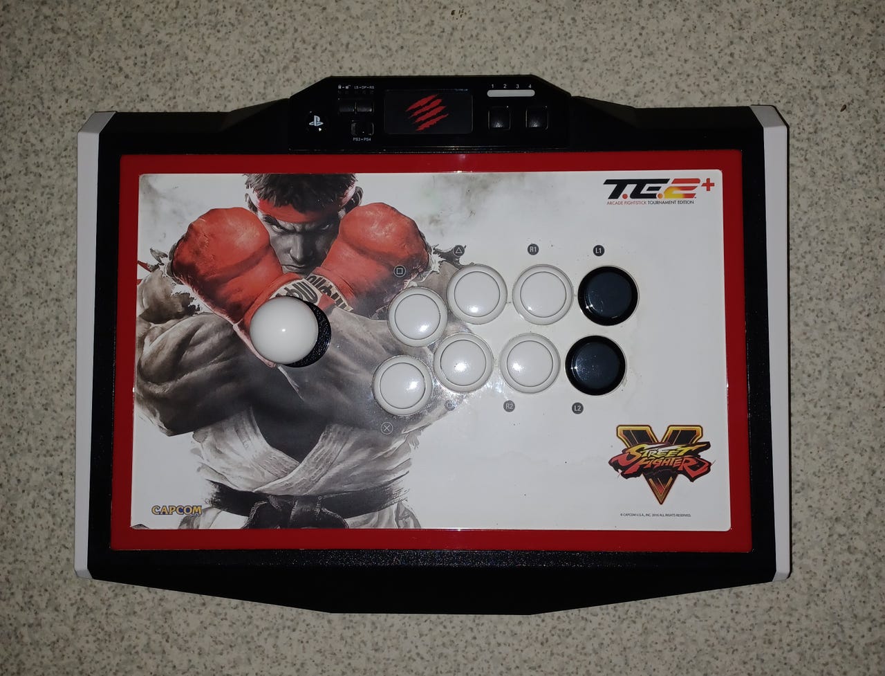 Street Fighter V Arcade Stick | Tori