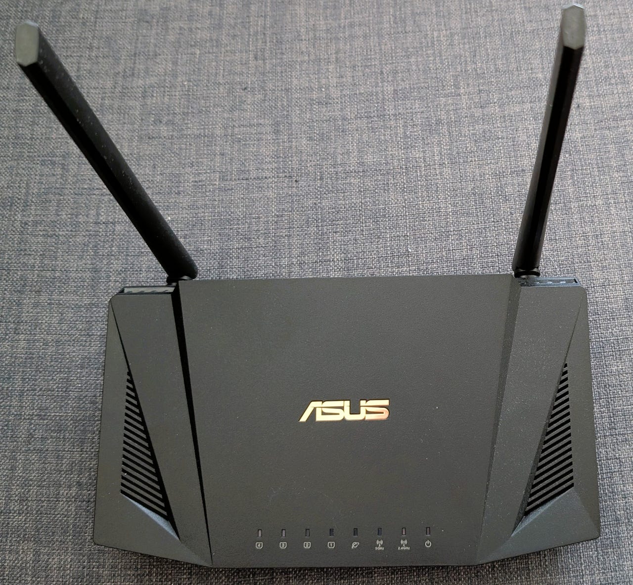Asus RT-AX56U Dual-band -WiFi 6 -reititin | Tori