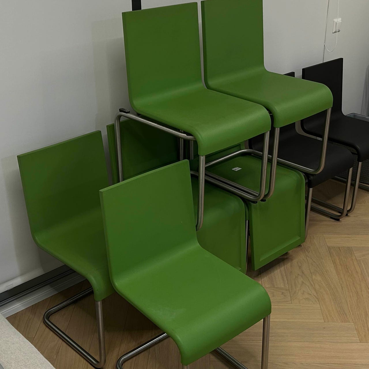 Vitra .05 Chair 10kpl | Tori