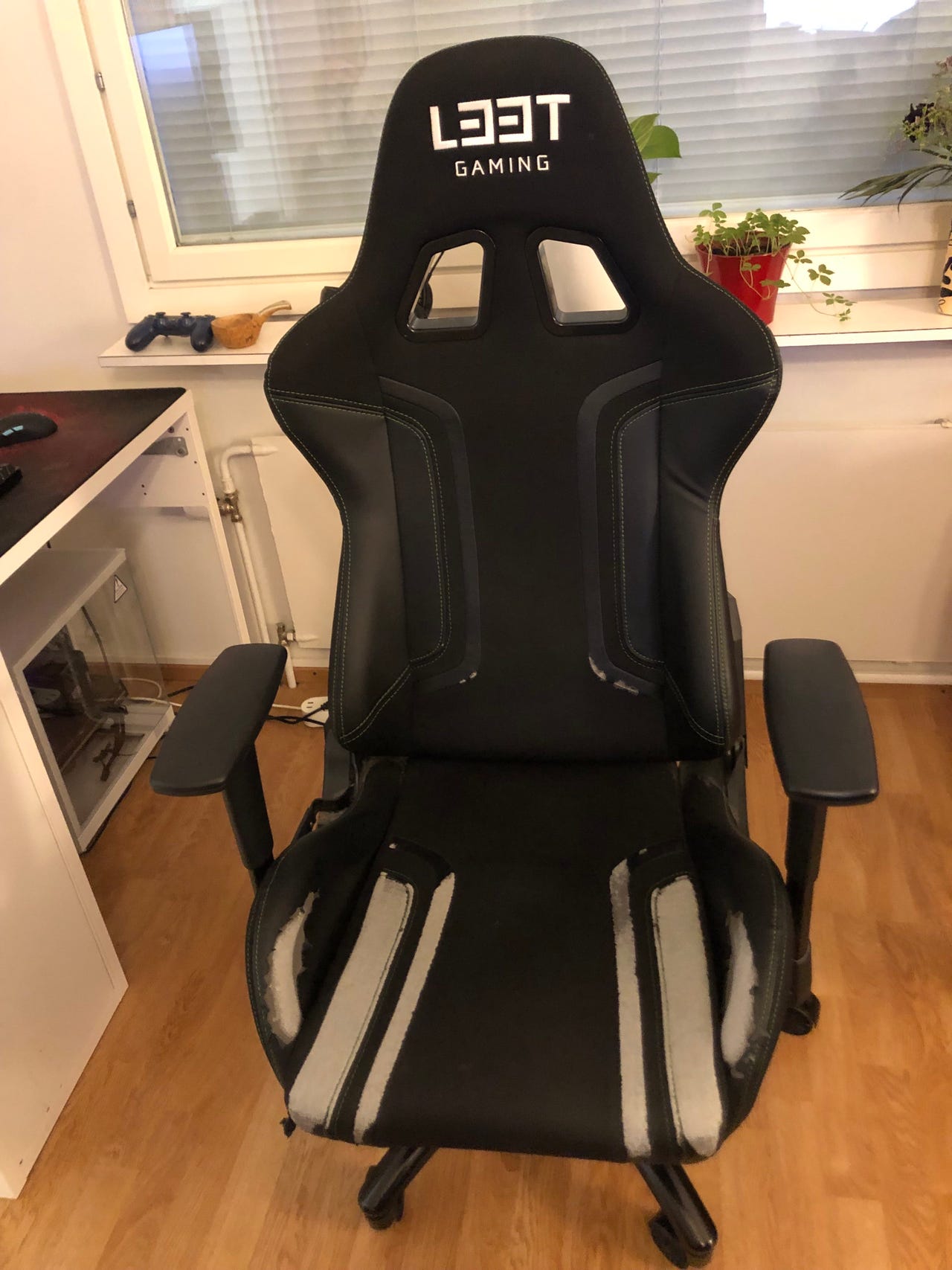 LEET Gaming pelituoli | Tori