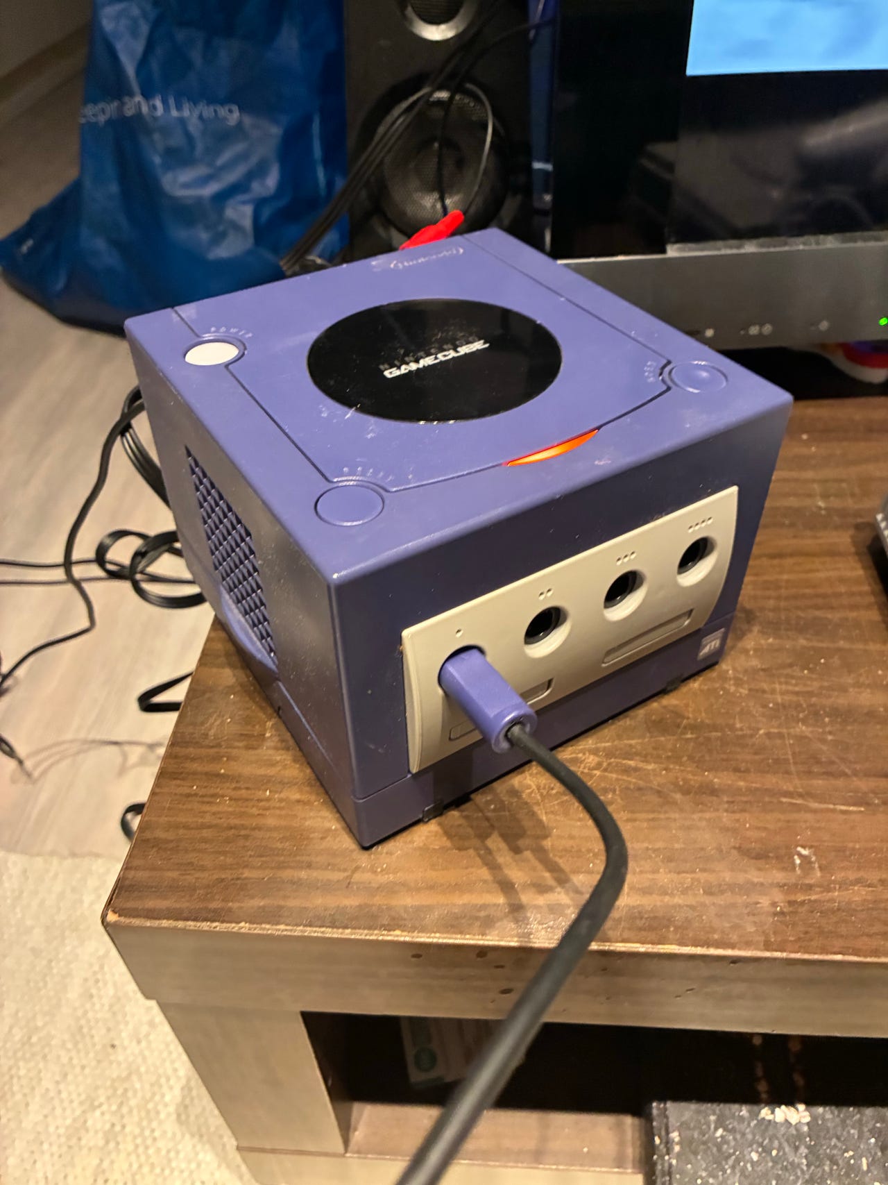 Nintendo GameCube yhdellä ohjaimella ja 3 peliä | Tori