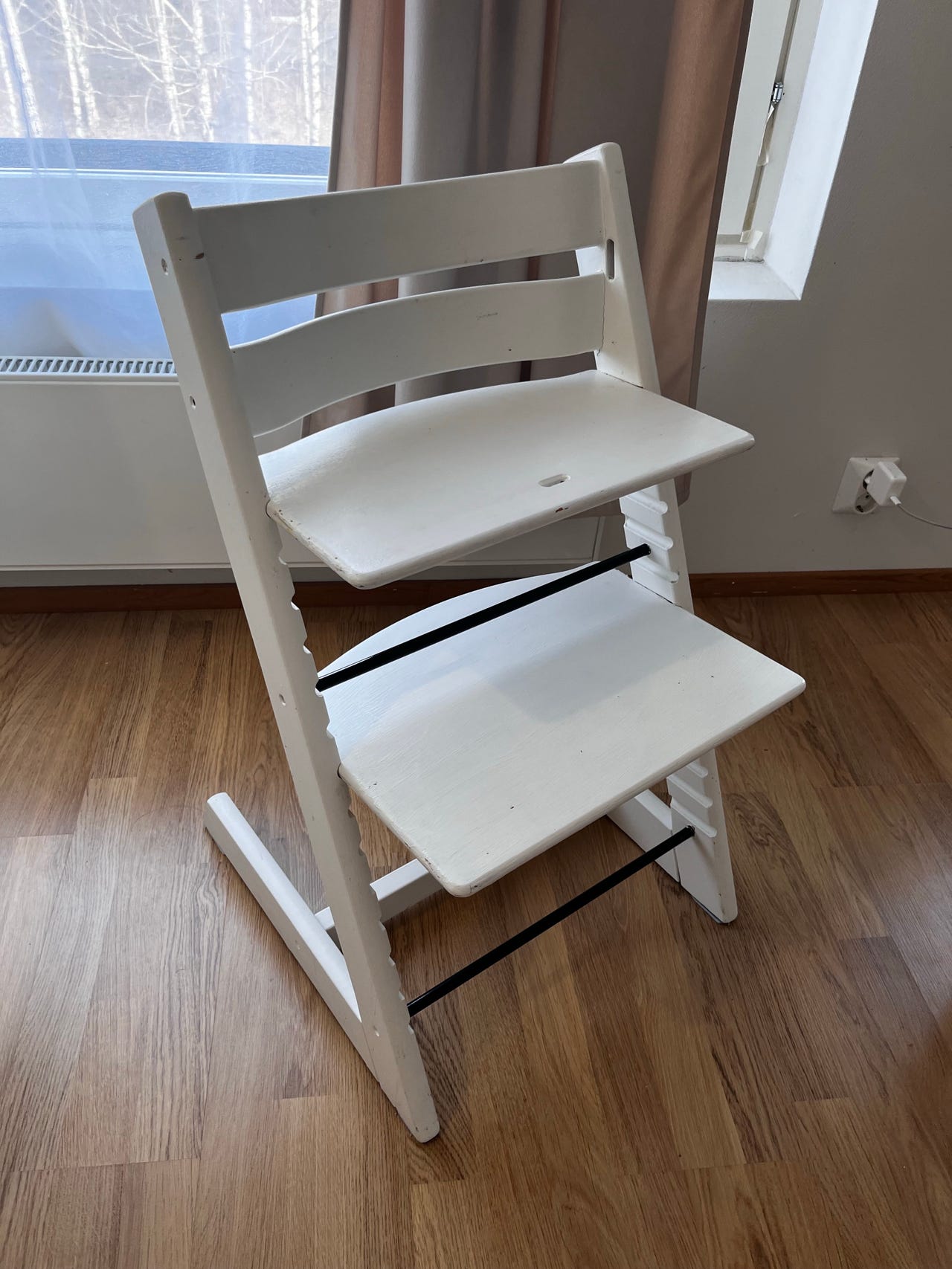 Stokke tripp trapp itse maalattu . | Tori