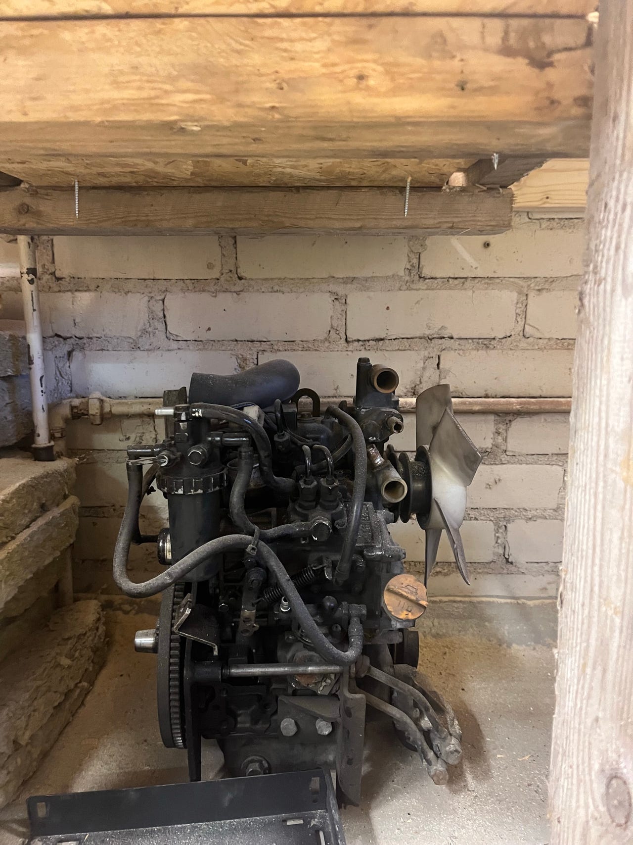 yanmar 2tne68 kone | Tori