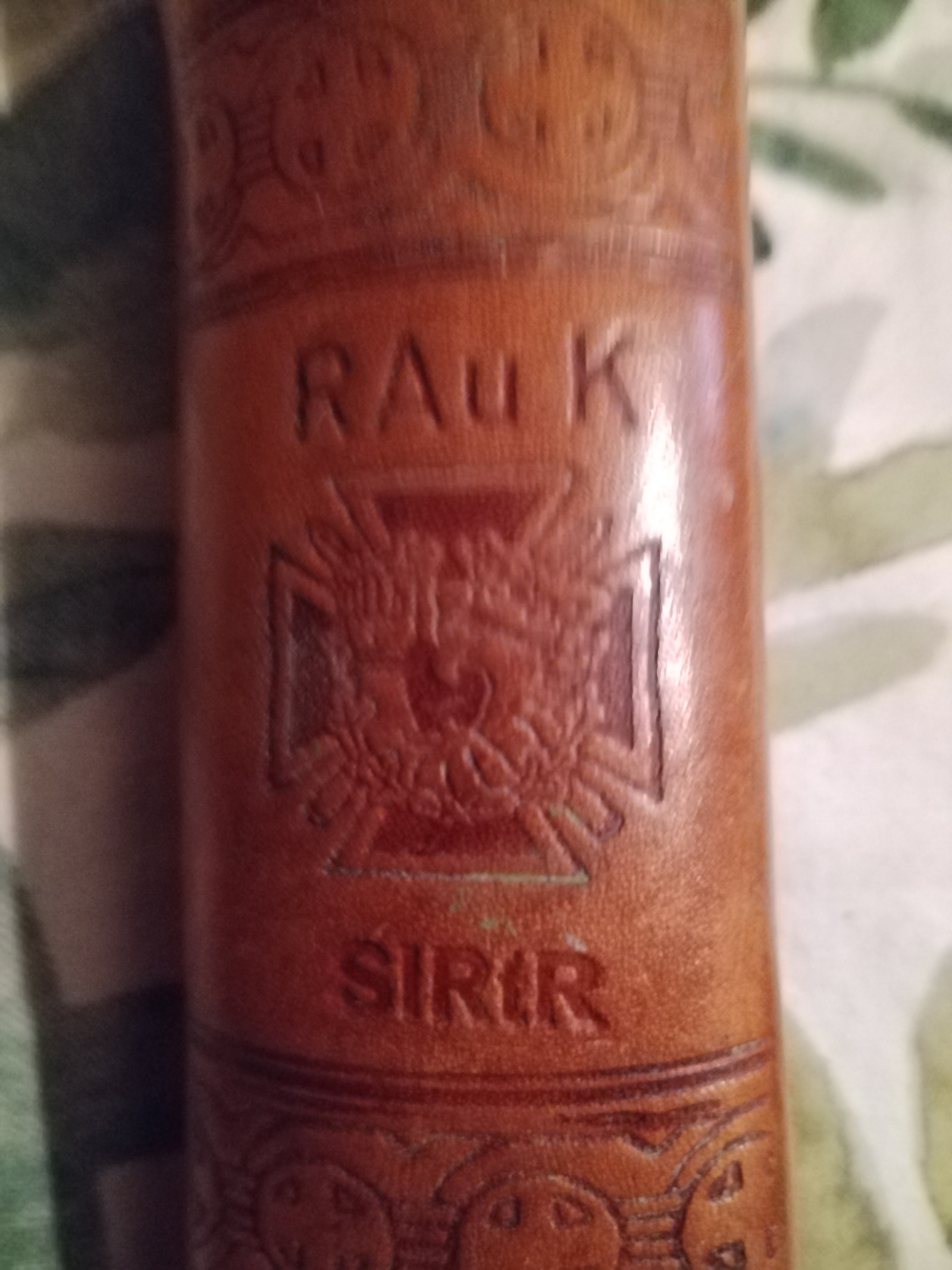PUUKKO RAUK | Tori