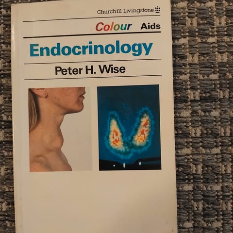 Chrystal Colour and chackra healing | Tori