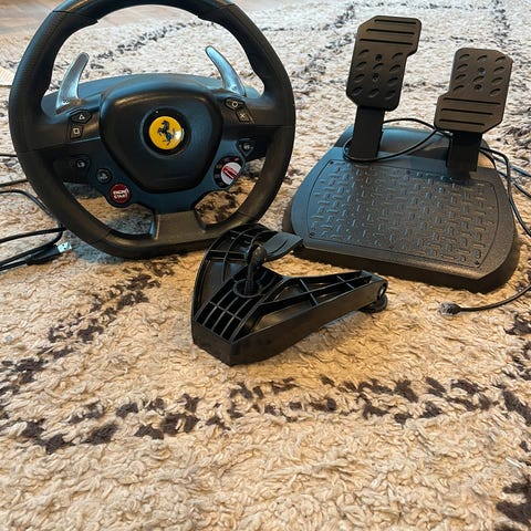 Thrustmaster ratti ja polkimet | Tori