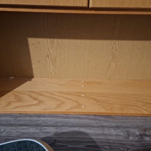 2 kpl seinään kiinnitettäviä hyllyjä | Tori