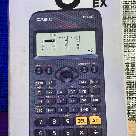 Casio FX-82EX laskin | Tori