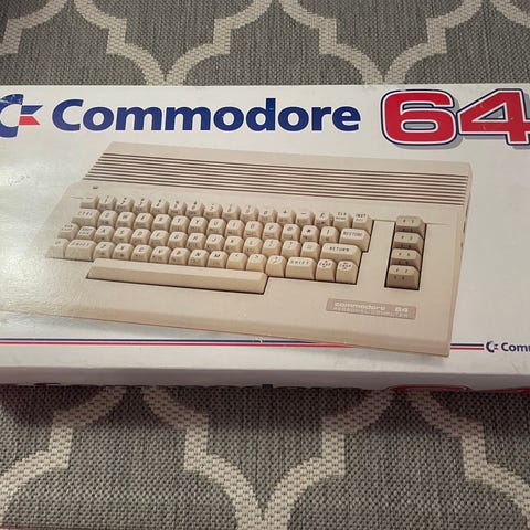 Commodore 64 ja Vic-20, tyhjät laatikot | Tori