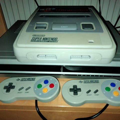 Super Nintendo Super Nintendo -pelikonsoli | Tori