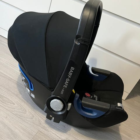 Britax Baby-Safe2 i-size kaukalo + telakka | Tori