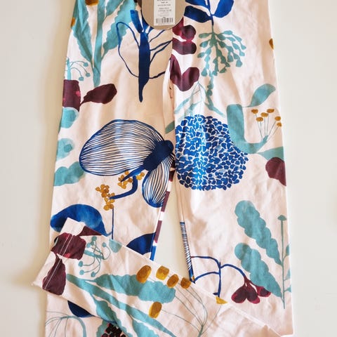 Papu Design mustat samettihousut XS | Tori