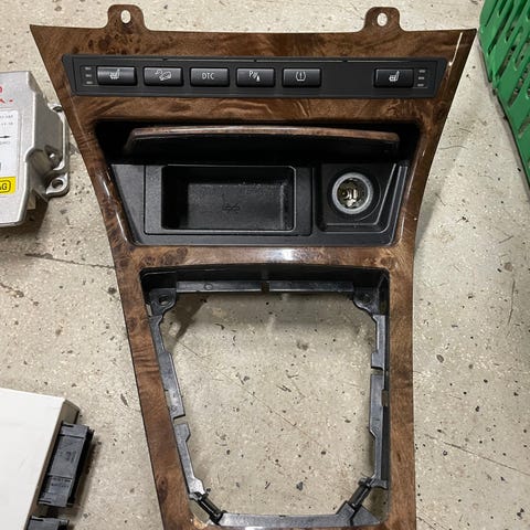 BMW E83 polttoainetankki | Tori