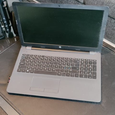 HP kannettava AMD A6, 8GB, 256GB M.2 SSD | Tori