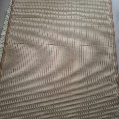 Vaalea iso matto | Tori