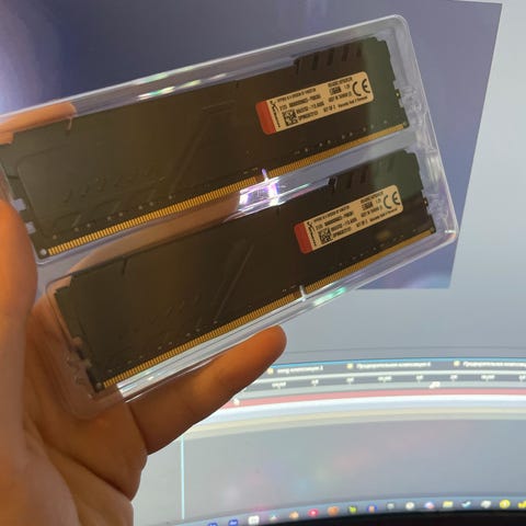 DDR4 RAM 2x4 Vengeance LPX 2400 MHz | Tori