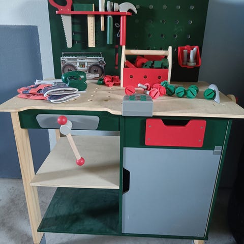 Parkside wooden kids work bench and closet | Tori