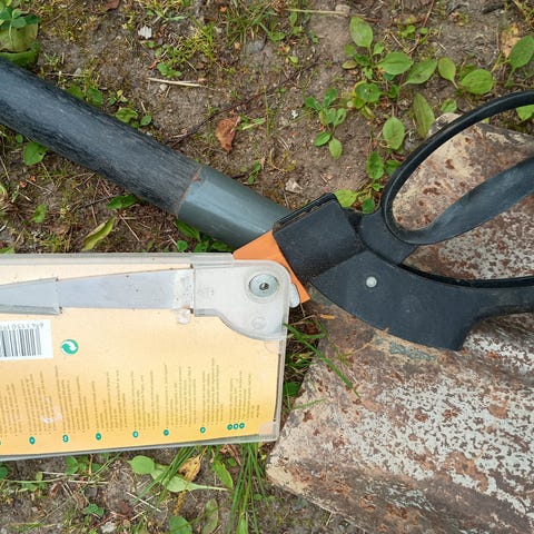 Fiskars puutarhasaha oksasaha - iso L-malli | Tori